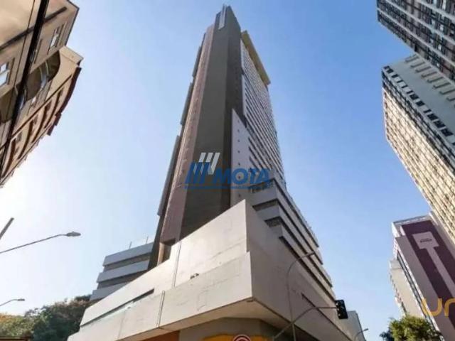 Apartamento na Vicente Machado Centro Curitiba PR, aluguel por R$ 1.900