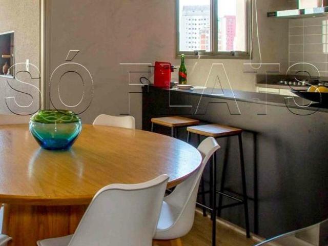 Apartamento na Vila Madalena com 03 dormitórios Suítes a poucos metros do Metro Vila Madalena