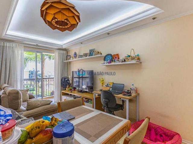 Apartamento na Vila Mascote com 2 Quartos e 1 Vaga