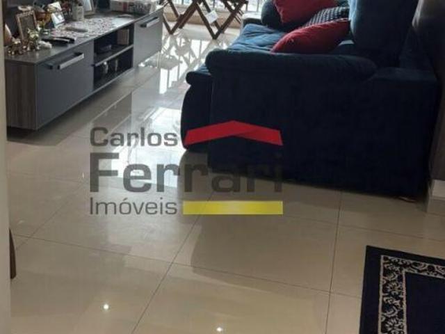 APARTAMENTO NA VILA MARIA BAIXA COM 3 DORMITÓRIOS, SENDO 1 SUÍTE, E 2 VAGAS DE GARAGEM