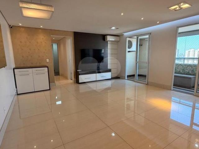 Apartamento na Vila Maria, 2 dormitórios, 1 suíte, 2 banheiros e 1 vaga