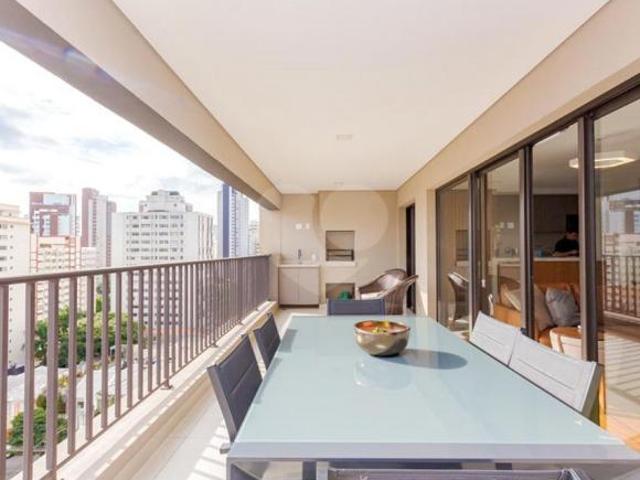 Apartamento na Vila Mariana