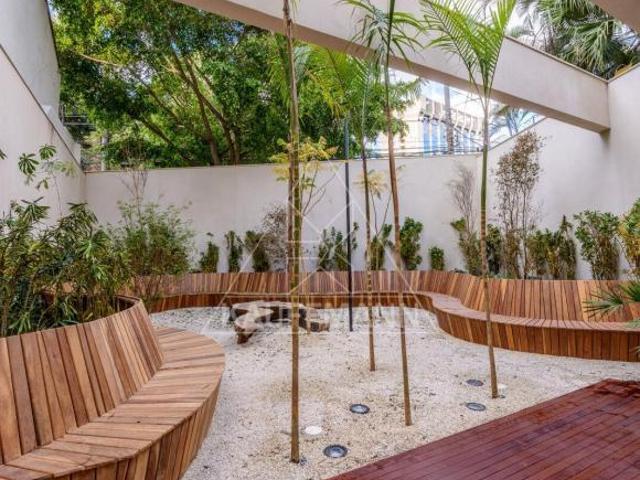 Apartamento na Vila Mariana à Venda, 4 Dormitórios 4 Suítes, 4 Vagas 294m²