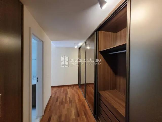 Apartamento na Vila Marina de 213m 4 dormitórios