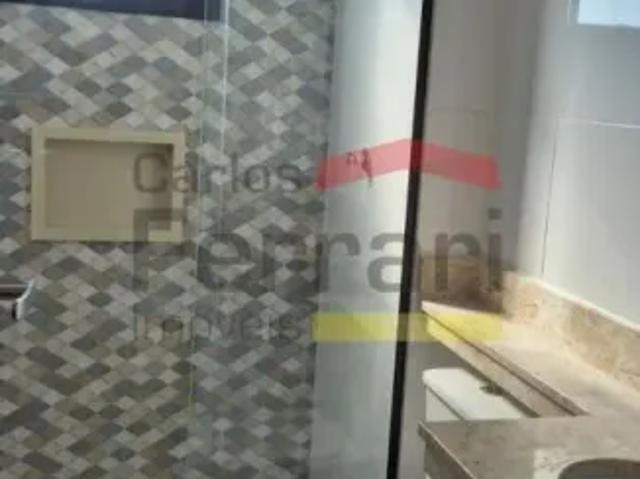 Apartamento na Vila Nivi, com 2 quartos e vaga de garagem, próximo a Av. Guapira