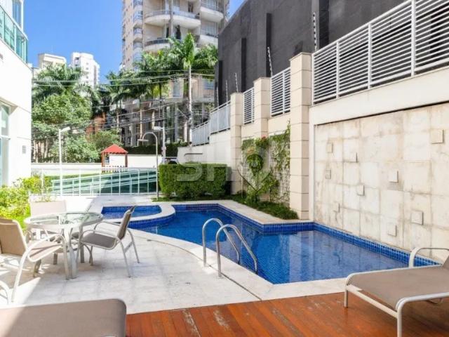Apartamento na Vila Nova Conceição 3 dormitórios suítes e 3 Vagas