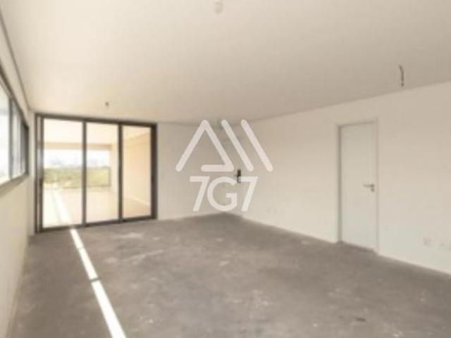 APARTAMENTO NA VILA NOVA CONCEIÇÃO: 181m², 3 Suítes, 2 Vagas de Garagem