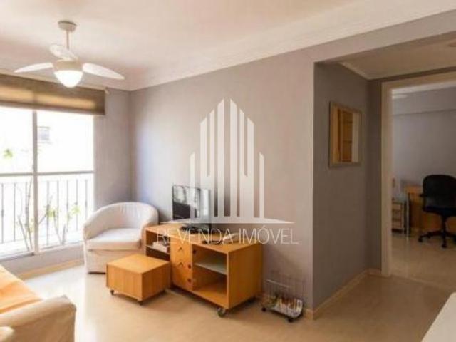 Apartamento na Vila Nova Conceição de 1 Quarto com 1 Vaga 48m² à venda