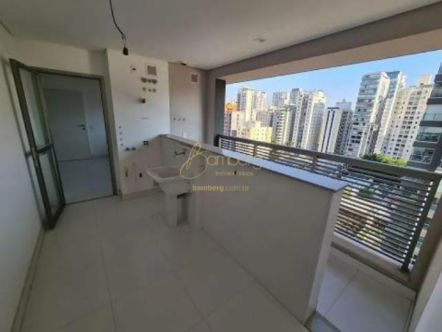 Apartamento na Vila Olímpia, com 4 suítes, 4 vagas, andar alto