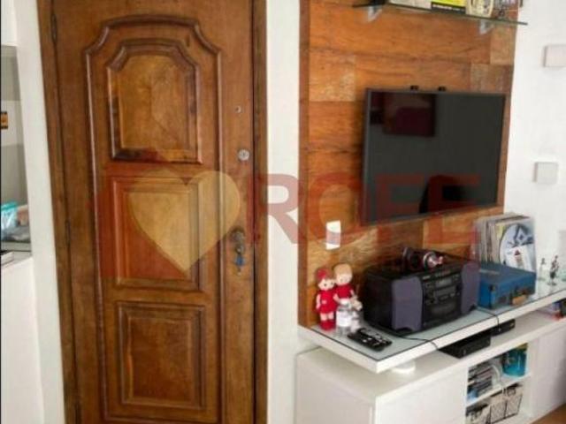 Apartamento na VILA OLÍMPIA, 02 Quartos, 01 Suíte, 01 Vaga de Garagem