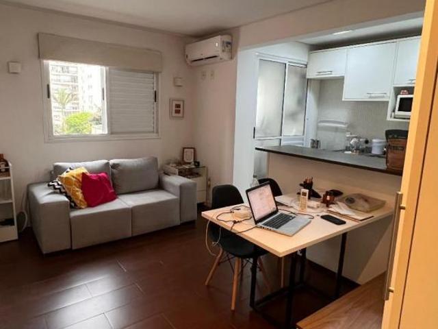 Apartamento na Vila Olímpia