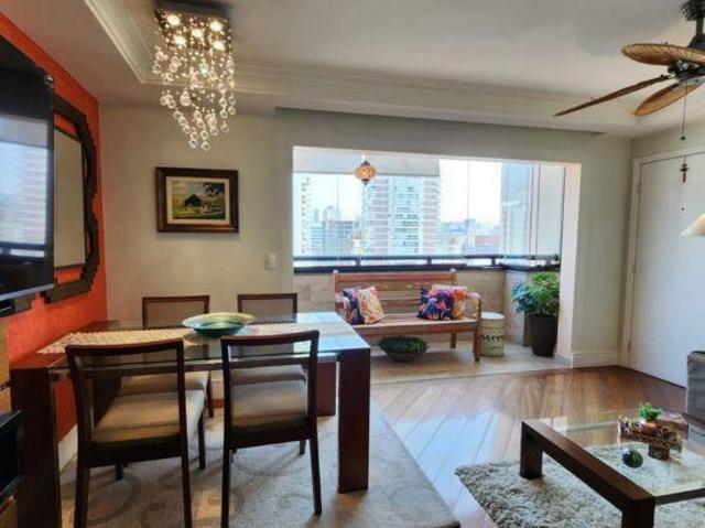 Apartamento na Vila Olímpia
