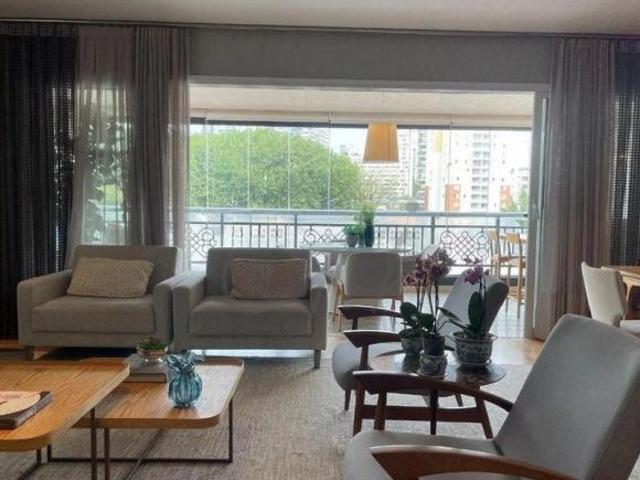 Apartamento na Vila Olímpia, São Paulo