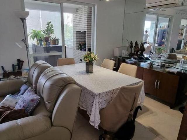 Apartamento na Vila Andrade com 128m², 3 suítes, 4 vagas