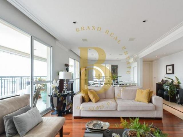 Apartamento na Vila Clementino | 4 suítes | Varanda gourmet com churrasqueira | 4 vagas