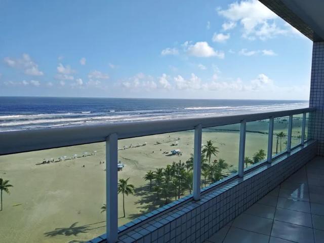 Apartamento na Vila Guilhermina Praia Grande SP