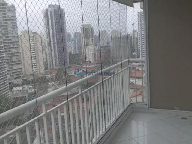 Apartamento na Vila Gumercindo, 3 Quartos, 2 Garagens
