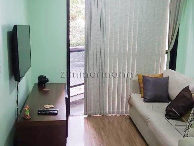 APARTAMENTO NA VILA GUMERCINDO DE 3 DORMITÓRIOS