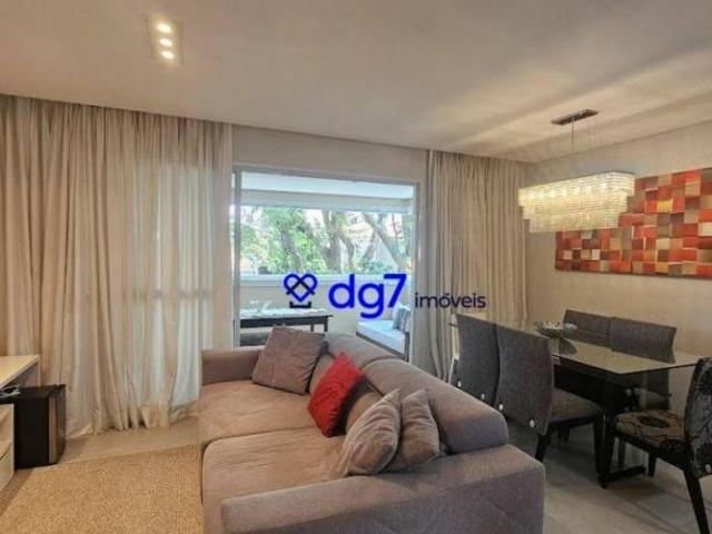 Apartamento na Vila Gomes com 3 dormitórios e 2 vagas, 95 metros!