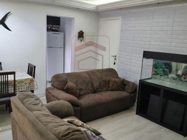Apartamento na Vila Prudente com 2 dormitórios e sacada
