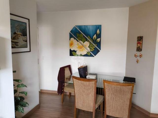 Apartamento na Vila Roque com 2 dormitórios e 1 vaga de garagem