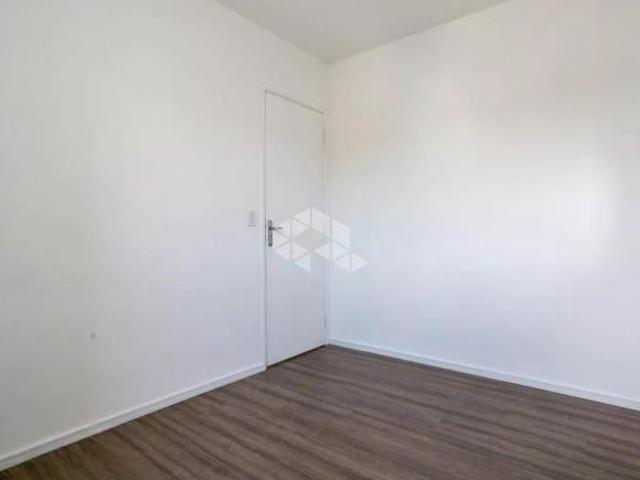 Apartamento na Vila Roque com 2 dormitórios e 1 vaga