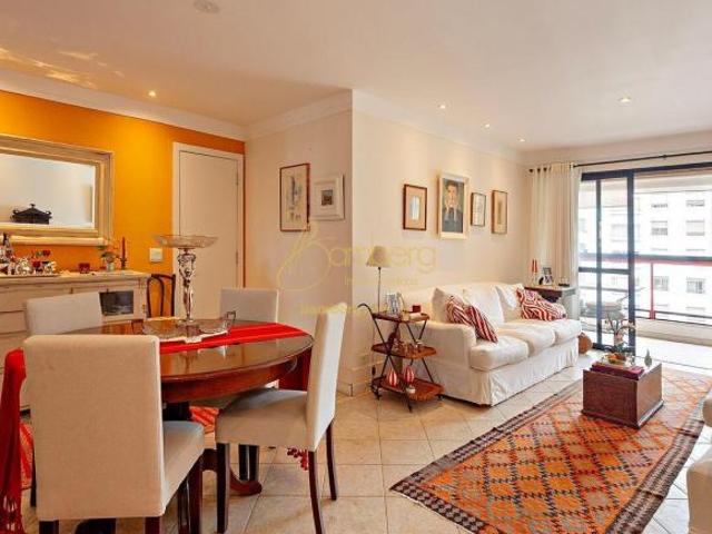 Apartamento na Vila Suzana com 4 dorms, 2 suítes, 3 vagas e depósito