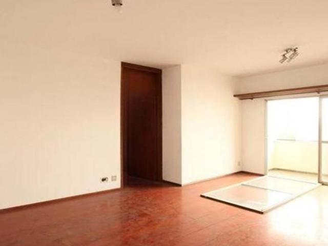 Apartamento na Vila Suzana de Quartos com 1 Vaga 70m² à Venda