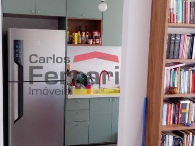 APARTAMENTO NA VILA SANTOS COM 2 DORMITÓRIOS