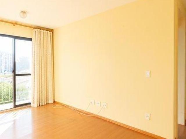 Apartamento na Vila Sônia de 2 Quartos com 1 Vaga 56m² à Venda