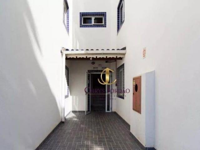 Apartamento na Vila Trujillo