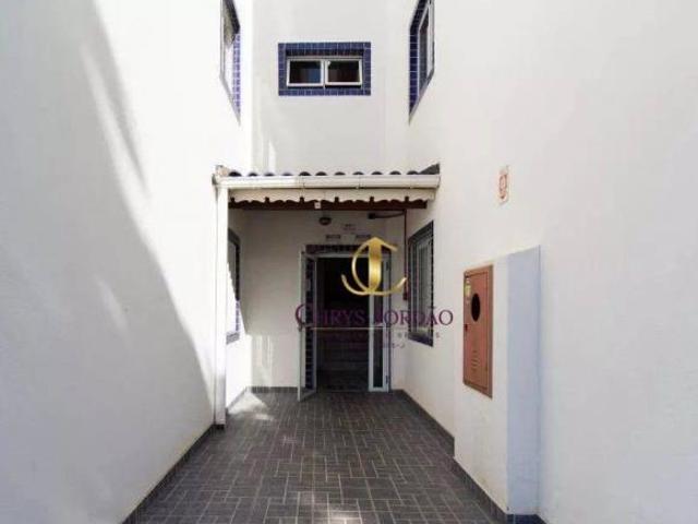Apartamento na Vila Trujillo