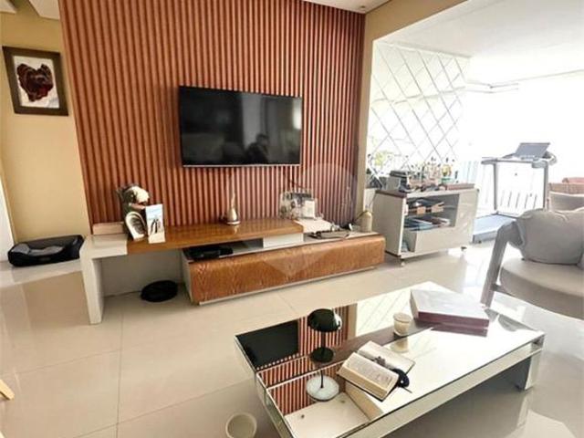 APARTAMENTO EM SANTANA 2 DORMITÓRIOS SENDO 1 SUITE / 2 VAGAS DE GARAGEM