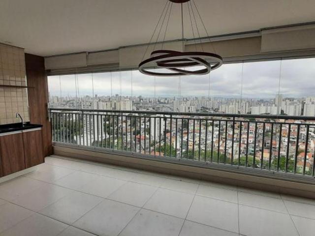 Apartamento na Aclimação 3 dormitórios com varanda e lazer