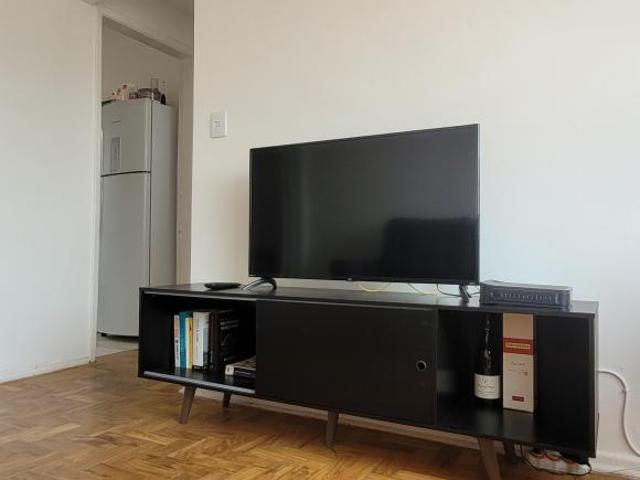 Apartamento na Aclimação – Localização estratégica perto da Paulista, metrô e pr