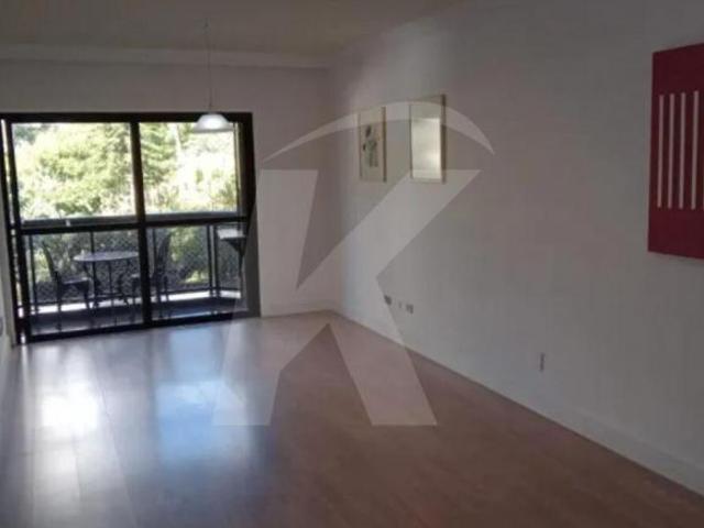 Apartamento na Água Fria com 3 suítes e 3 vagas 136m²