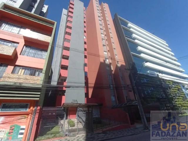 Apartamento na Alferes Poli Centro Curitiba PR, aluguel por R$ 890