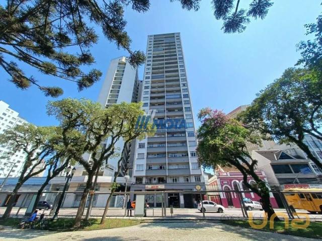 Apartamento na Alfredo Bufren Centro Curitiba PR, aluguel por R$ 2.380