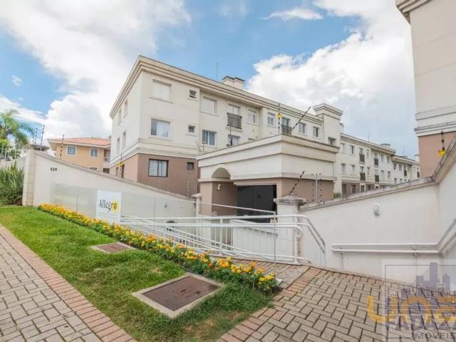 Apartamento na Ângelo Massignan São Braz Curitiba PR, aluguel por R$ 2.450