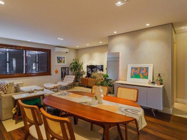 Apartamento na Anita Garibaldi 3 Dormitórios