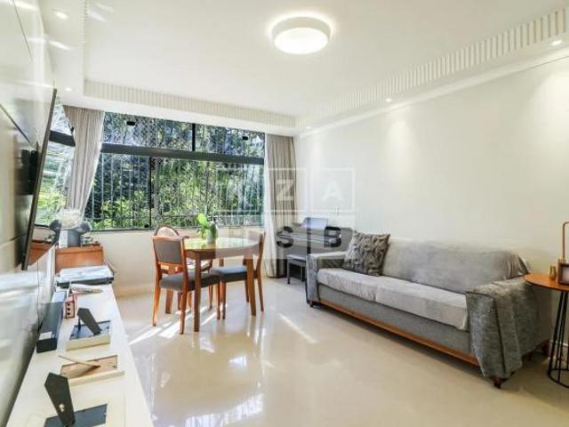 Apartamento na Asa Norte! 3 quartos Reformado Vazado SQN 403