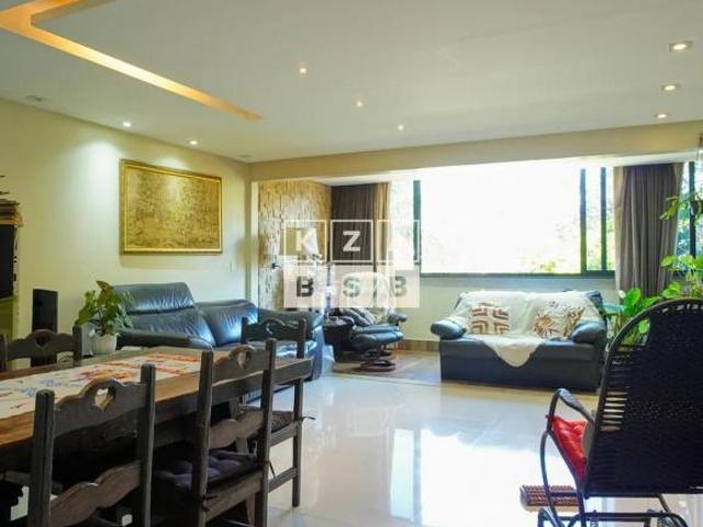 Apartamento na Asa Norte! Gigante! Reformado! Vazado! 2 suítes