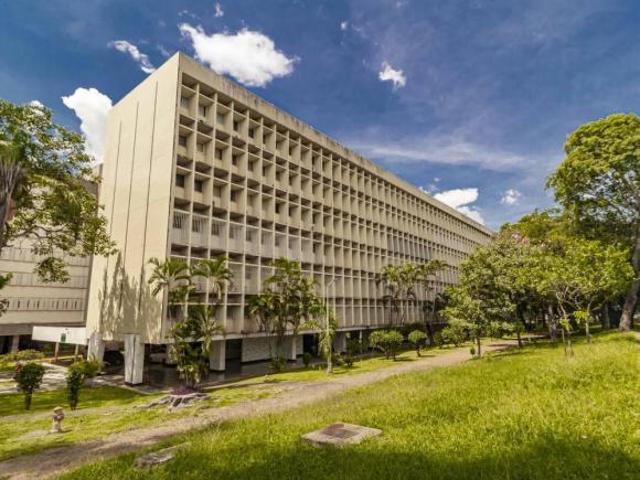 Apartamento na Asa Sul com Vista Livre, 3 Quartos e Planta Funcional