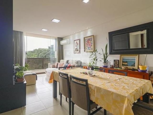 Apartamento na Asa Sul! Reformado, vista livre 3 quartos com 1 suíte na SQS 205
