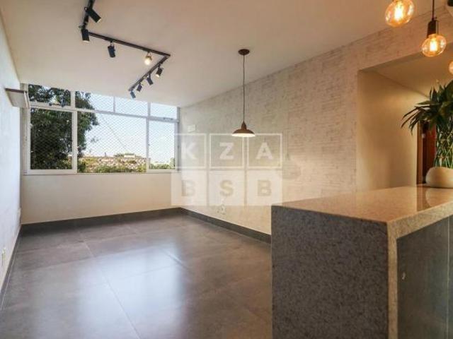 Apartamento na Asa Sul! 2 quartos Escritório Reformado Vazado SQS 205