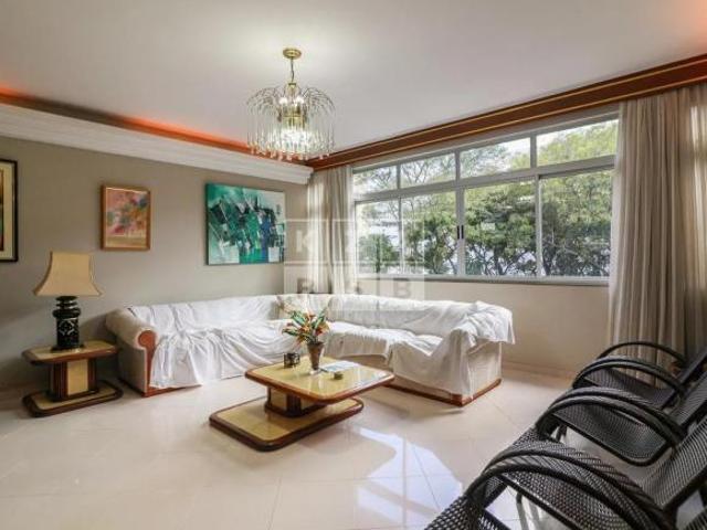 Apartamento na Asa Sul! 3 quartos 1 suíte Vazado Vista Livre SQS 306
