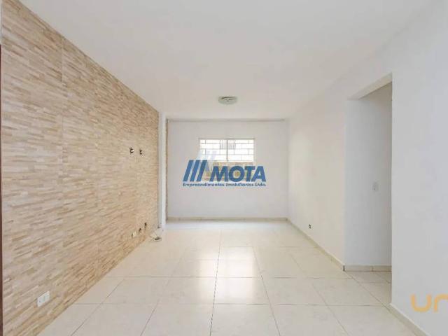 Apartamento na Arnold Schmidt Xaxim Curitiba PR, aluguel por R$ 1.850