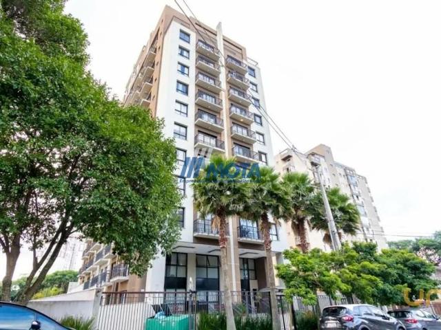 Apartamento na Augusto de Mari Portão Curitiba PR, aluguel por R$ 1.850