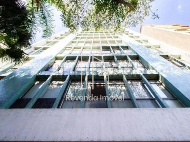Apartamento na Av Angélica de 3 dormitórios