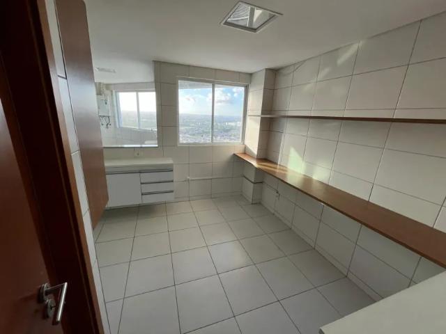 Apartamento na Av. Boa Viagem | andar alto | 187m² | 4 suítes | lazer completo em Pina Recife PE
